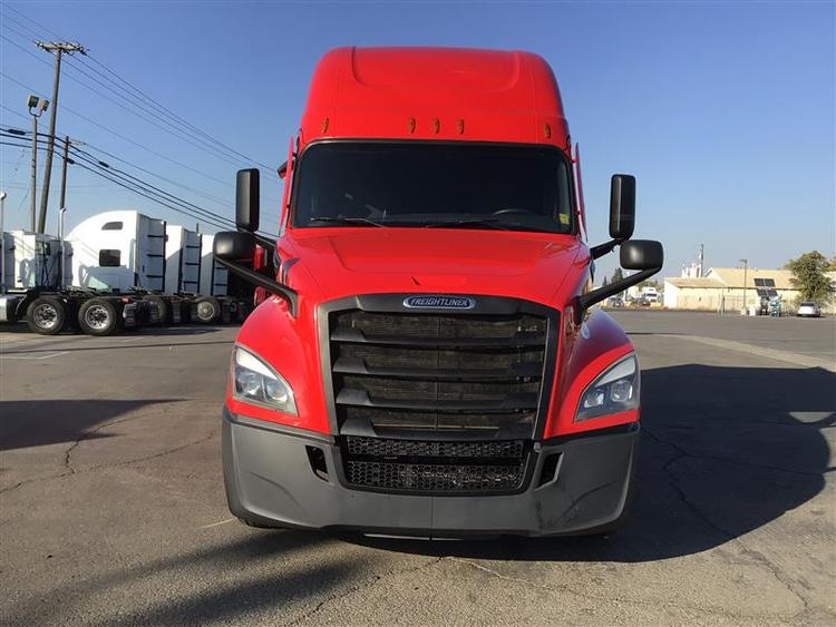 Used Freightliner Semi-Trucks for Sale | Arrow Truck Sales