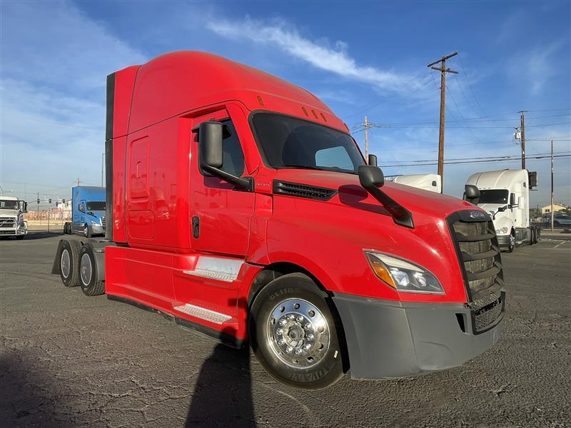 Used Freightliner Semi-Trucks for Sale | Arrow Truck Sales